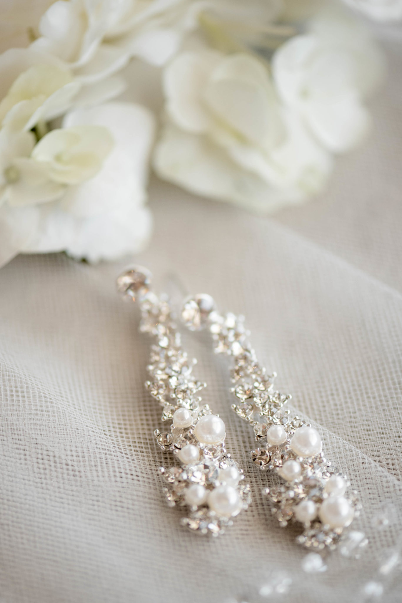 Bridal Style: A Guide to Unique Bridal Accessories - The Sixpence